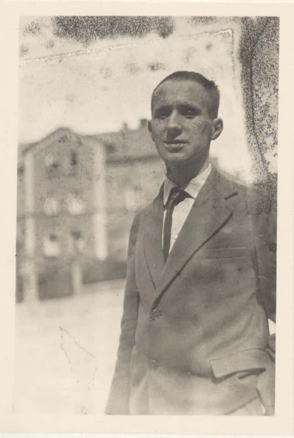 War Brecht ein Bolschewist? | Die Augsburger Zeitung